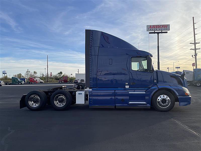 2017 Volvo VNL 630 For Sale | 61" Sleeper | #256783