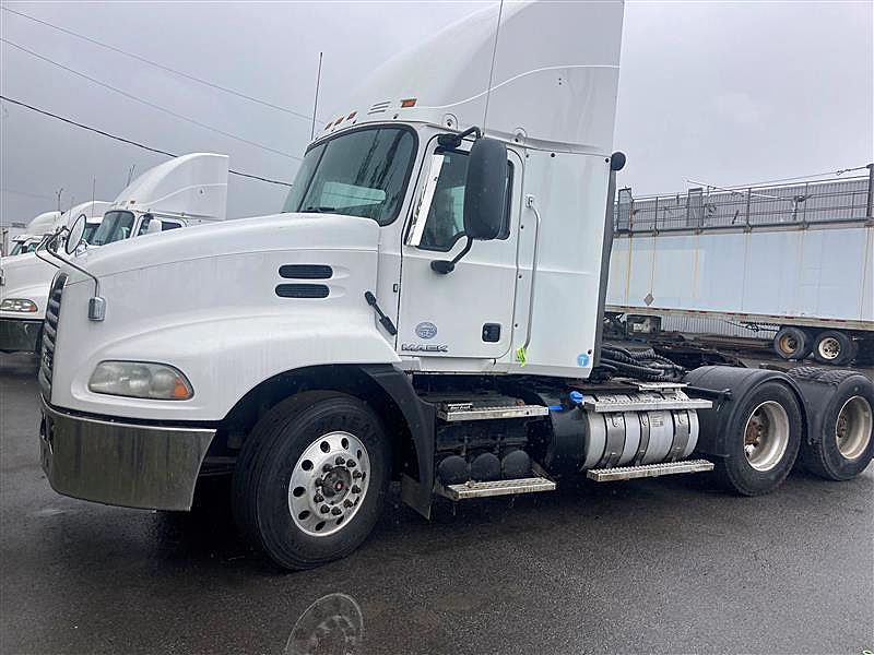 2016 Mack CXU613 (For Sale) | NON Sleeper | #256750