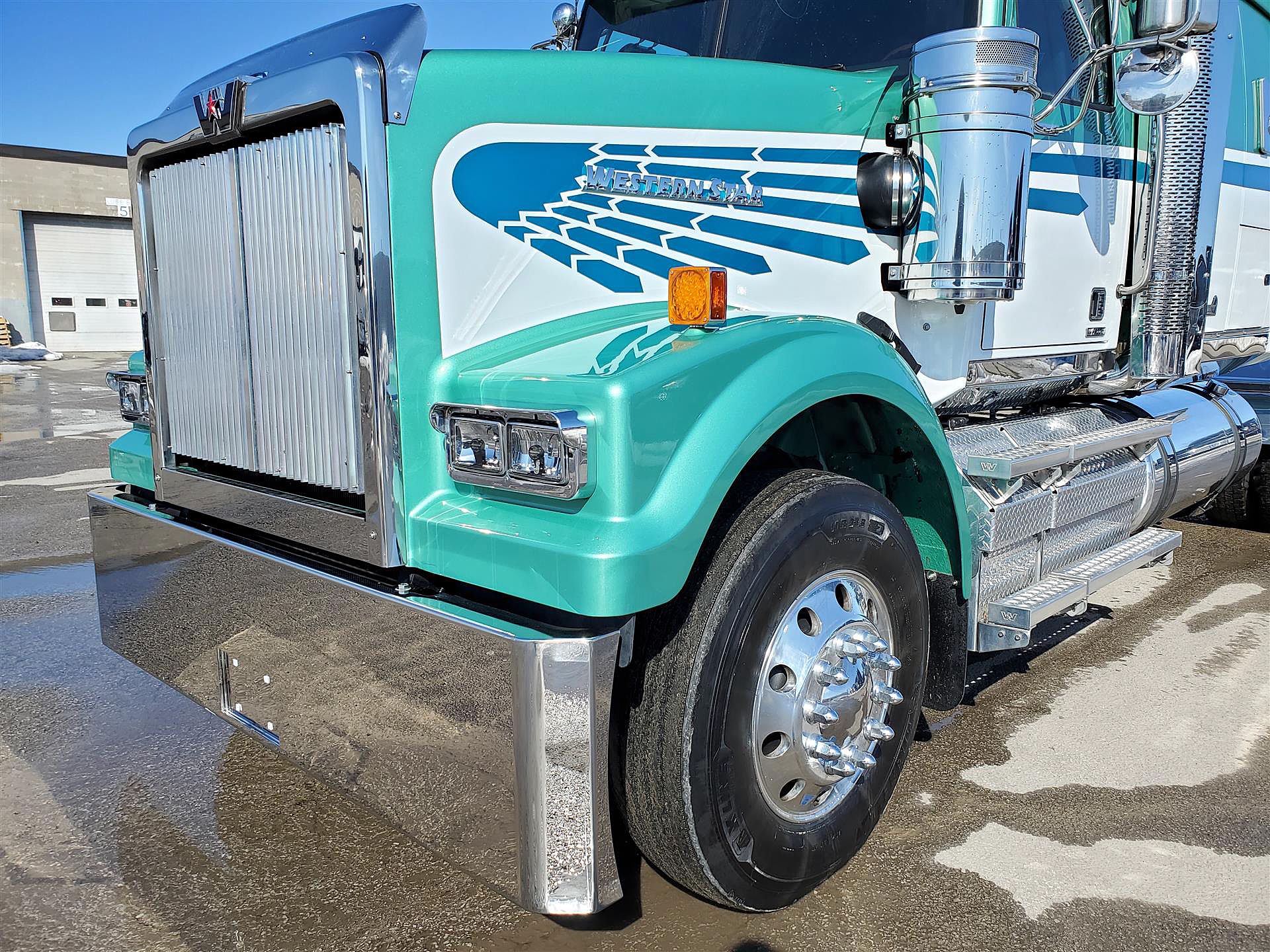 2023 Western Star 4900FA For Sale | 76" Sleeper | #9234600
