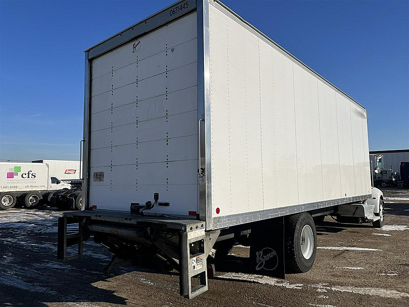 2018 Peterbilt 337 For Sale | 26' Box | Non CDL | #30N432912