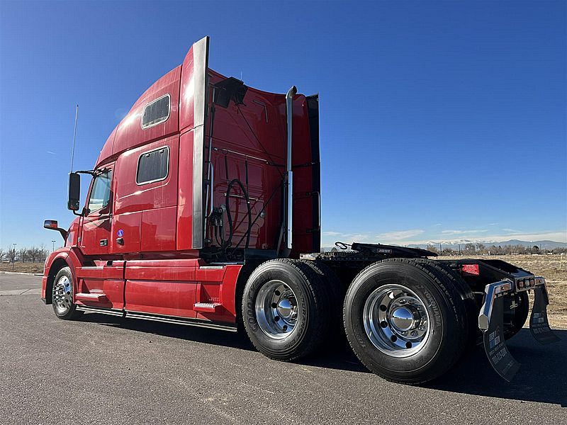 2018 Volvo VNL 780 For Sale | Sleeper Truck | #23VU998519