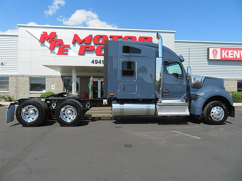 2024 Kenworth W990 (For Sale) | 76" Sleeper | #336793 * Stock