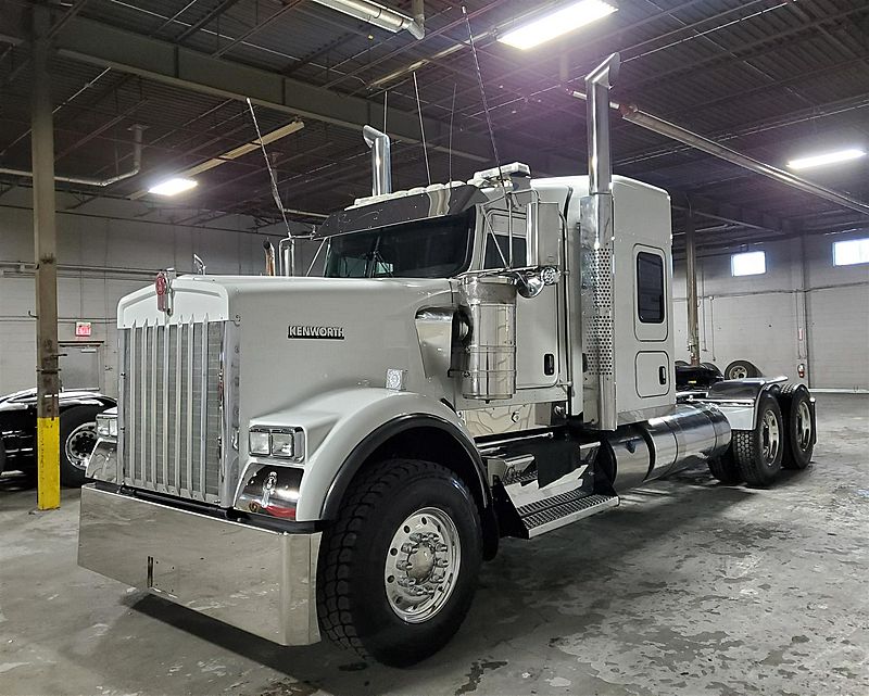 2019 Kenworth W900B (For Sale) | 62" Sleeper | #1194611