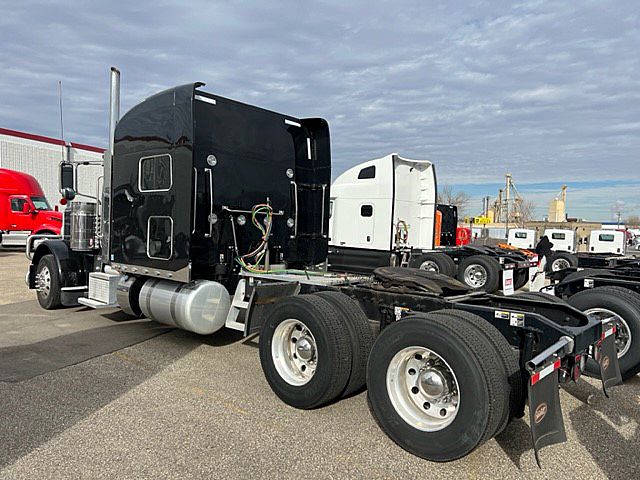 2022 Peterbilt 389 For Sale | 78" Sleeper | #30N775980
