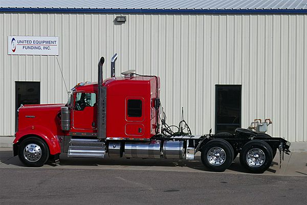 2025 Kenworth W900L (For Sale) | 62" Sleeper | #133506 * Stock