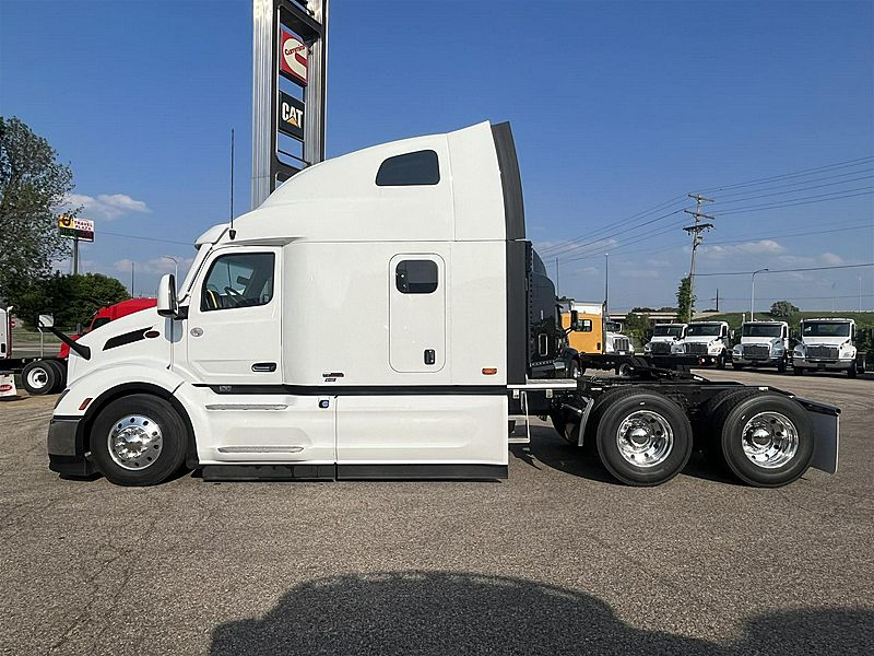 2024 Peterbilt 579 For Sale | 80" Sleeper | #30A602125