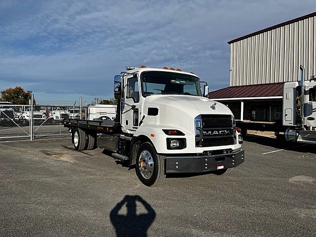 2023 Mack MD6 42R (For Sale) | Rollback | Non CDL | #A251B/MD005705
