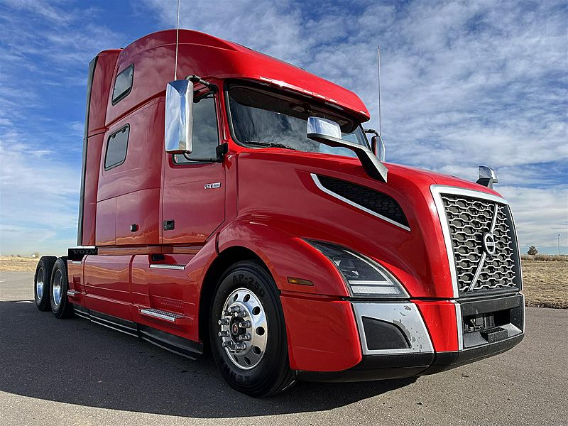 2020 Volvo VNL 860 For Sale | 77" Sleeper | #23VU233098