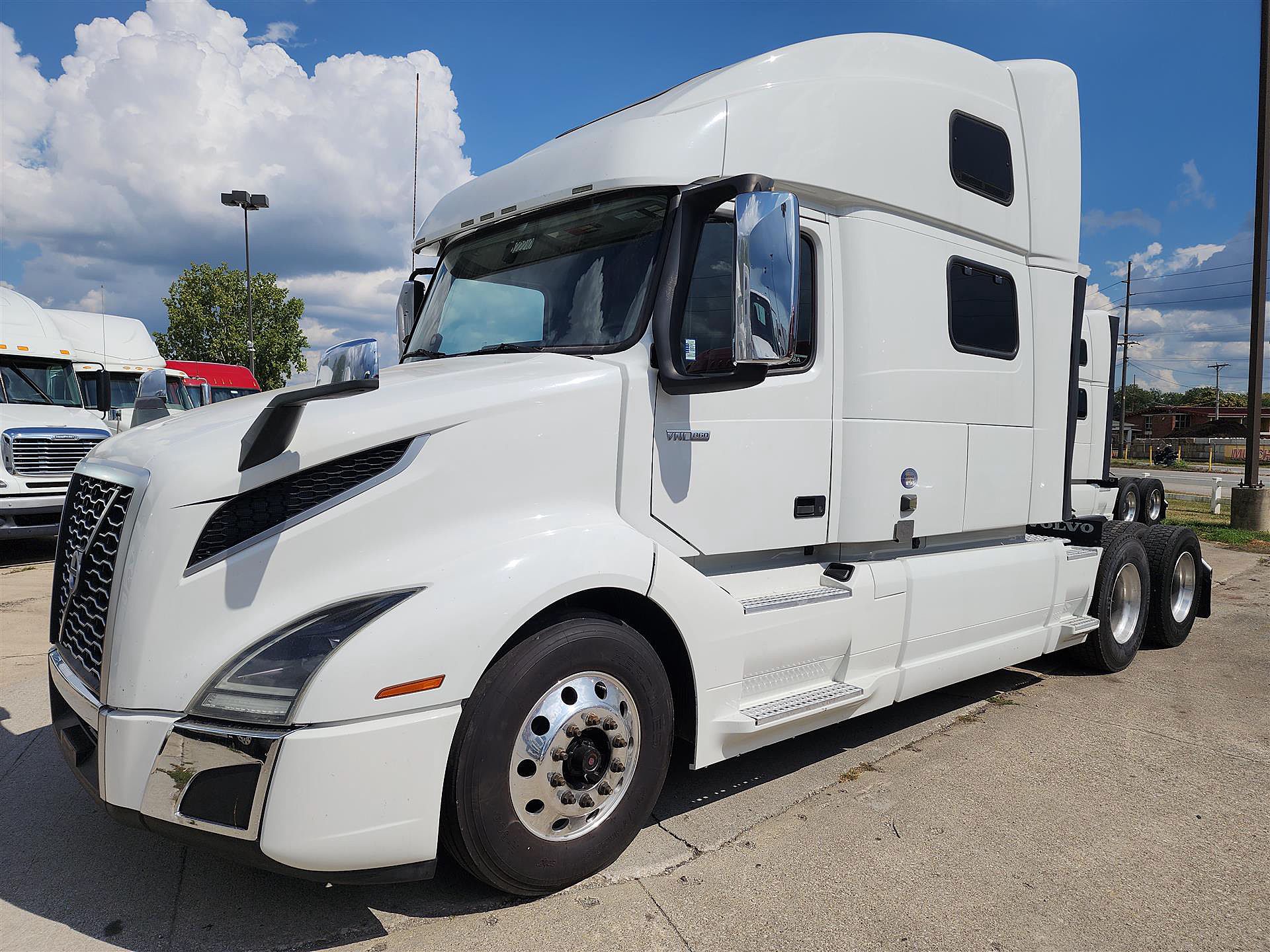 2018 Volvo VNL 860 For Sale | 77" Sleeper | #12*22210