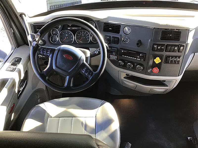 2020 Peterbilt 579 For Sale | 80" Sleeper | #257328
