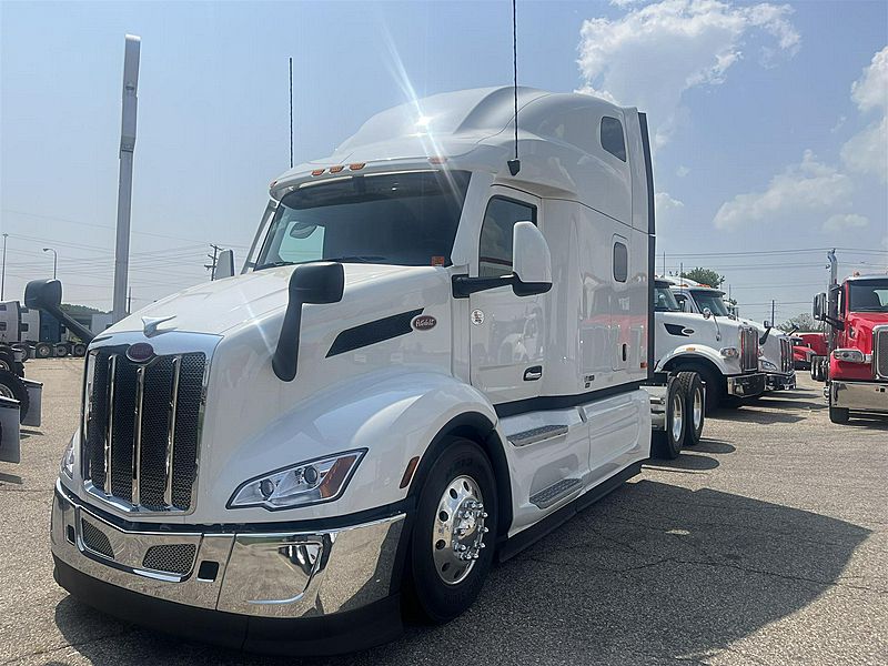 2024 Peterbilt 579 For Sale | 80" Sleeper | #30A602126