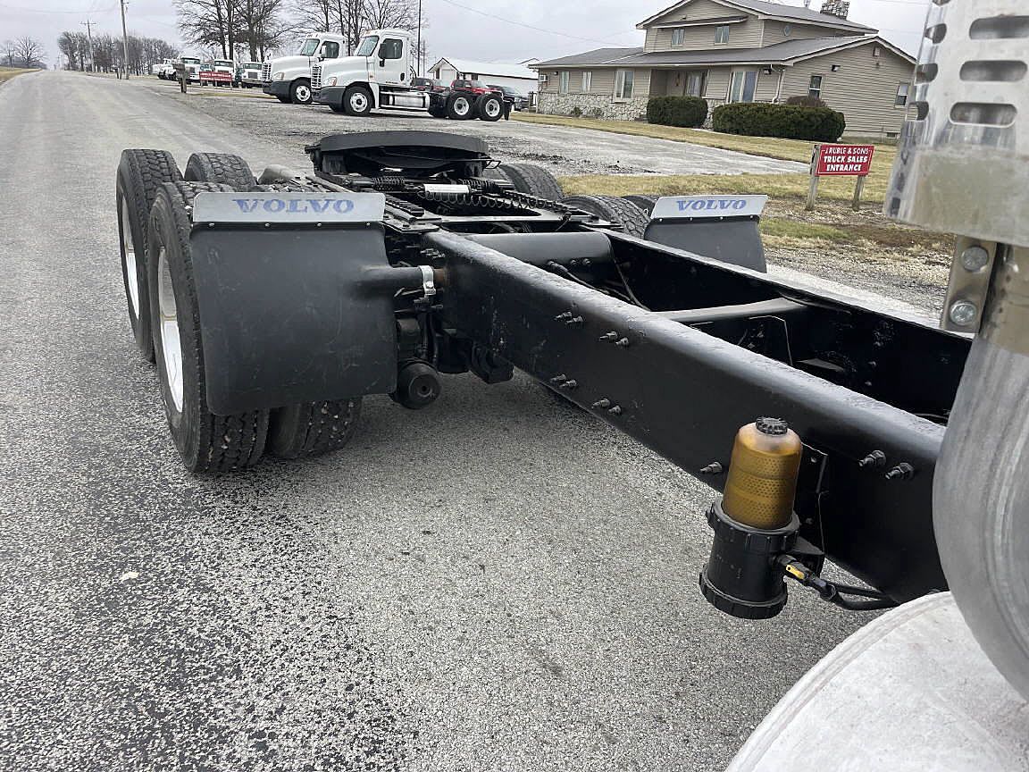 2002 Volvo VHD For Sale | Semi Truck | #7689