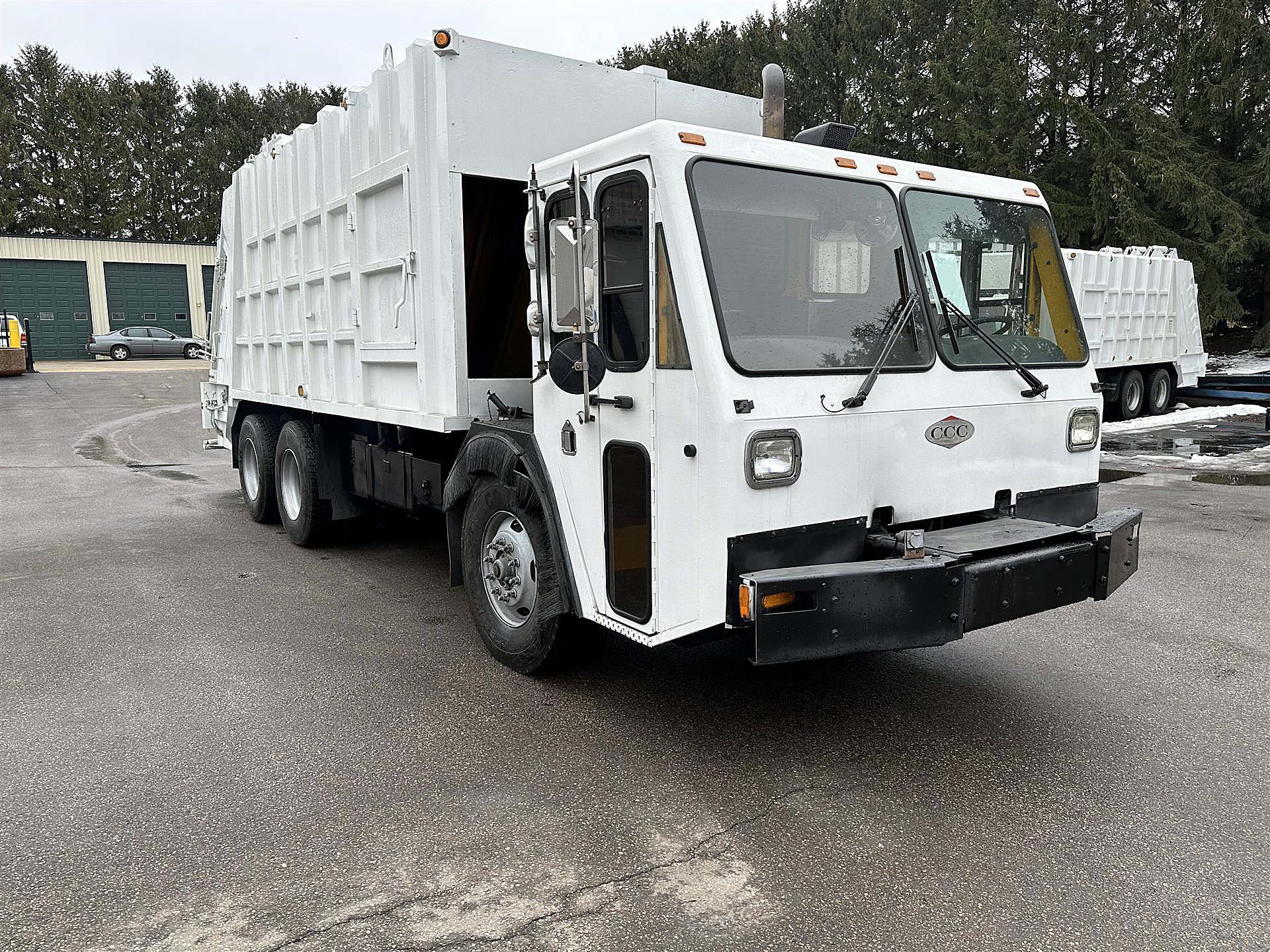 2005 CCC LET2-46 (For Sale) | Refuse Truck | #8801