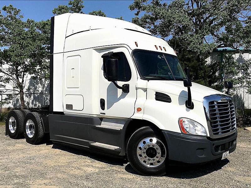 2018 Freightliner CASCADIA EVOLUTION (For Sale) | 60" Sleeper | #257441