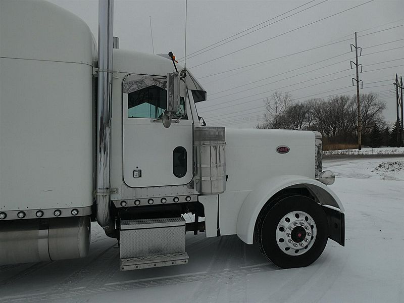 2003 Peterbilt 379 (For Sale) | 68" Sleeper | #10092