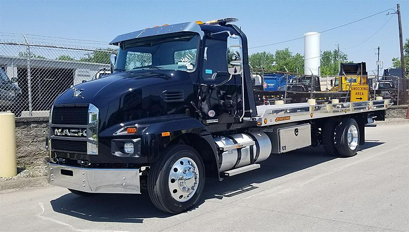 2024 Mack MD6 42R (For Sale) | Rollback | Non CDL | #A283B/MD010563