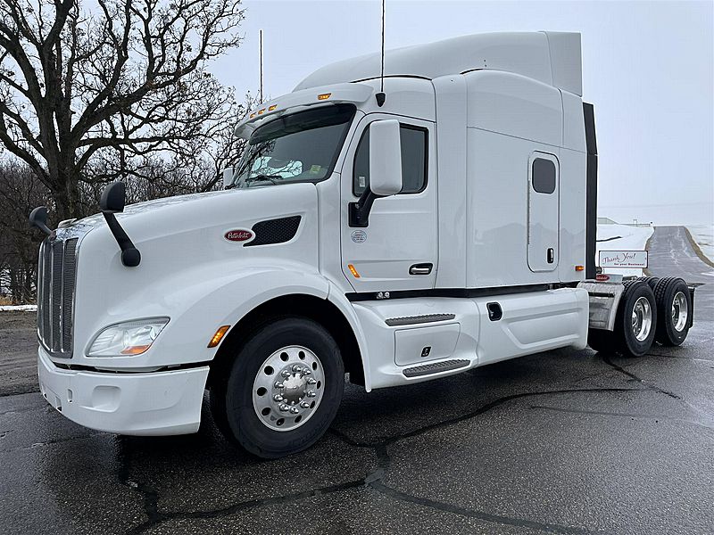 2019 Peterbilt 579 For Sale | 80" Sleeper | #R46560