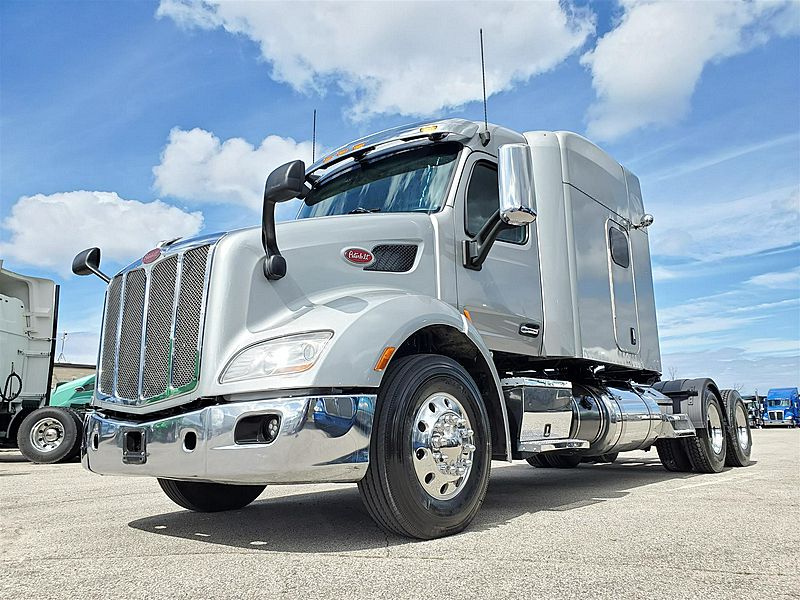2018 Peterbilt 579 (For Sale) | 72" Sleeper | #3184627