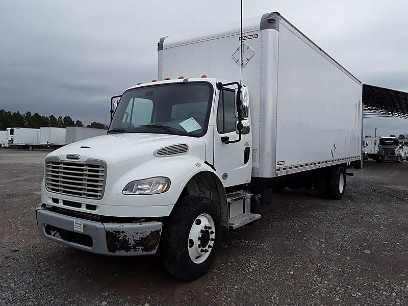 2017 Freightliner M2 106 For Sale | 26' Box | #670345