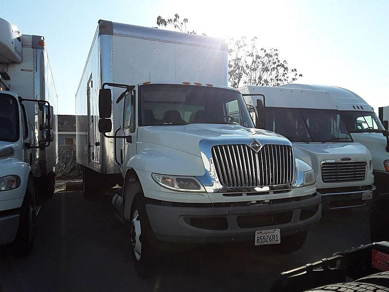 2015 Navistar International DuraStar 4300 (For Sale) | 26' Box | Non ...