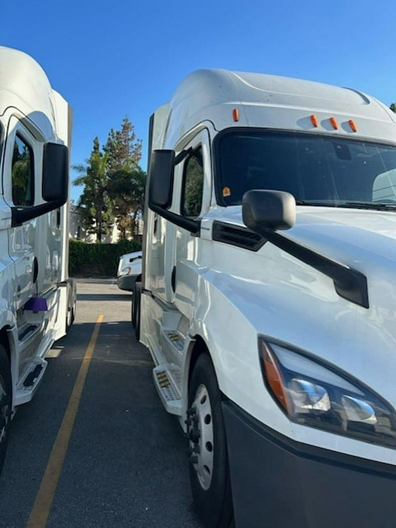 2020 Freightliner NEW CASCADIA PX12664 For Sale | 72" Sleeper | #267786