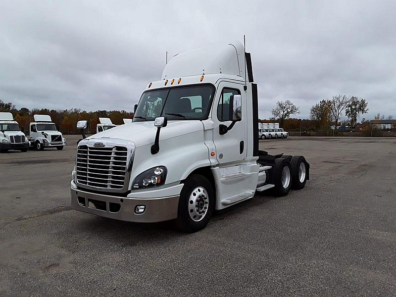 2015 Freightliner CASCADIA 125 For Sale | Day Cab | #328006