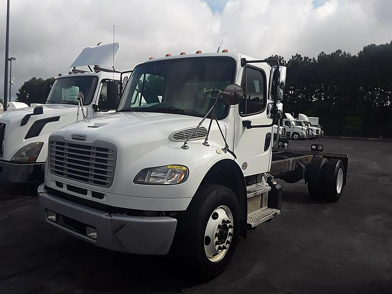 2016 Freightliner M2 106 For Sale | Cab & Chassis | #648740