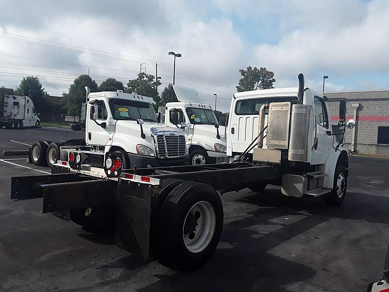 2016 Freightliner M2 106 For Sale | Cab & Chassis | #648740