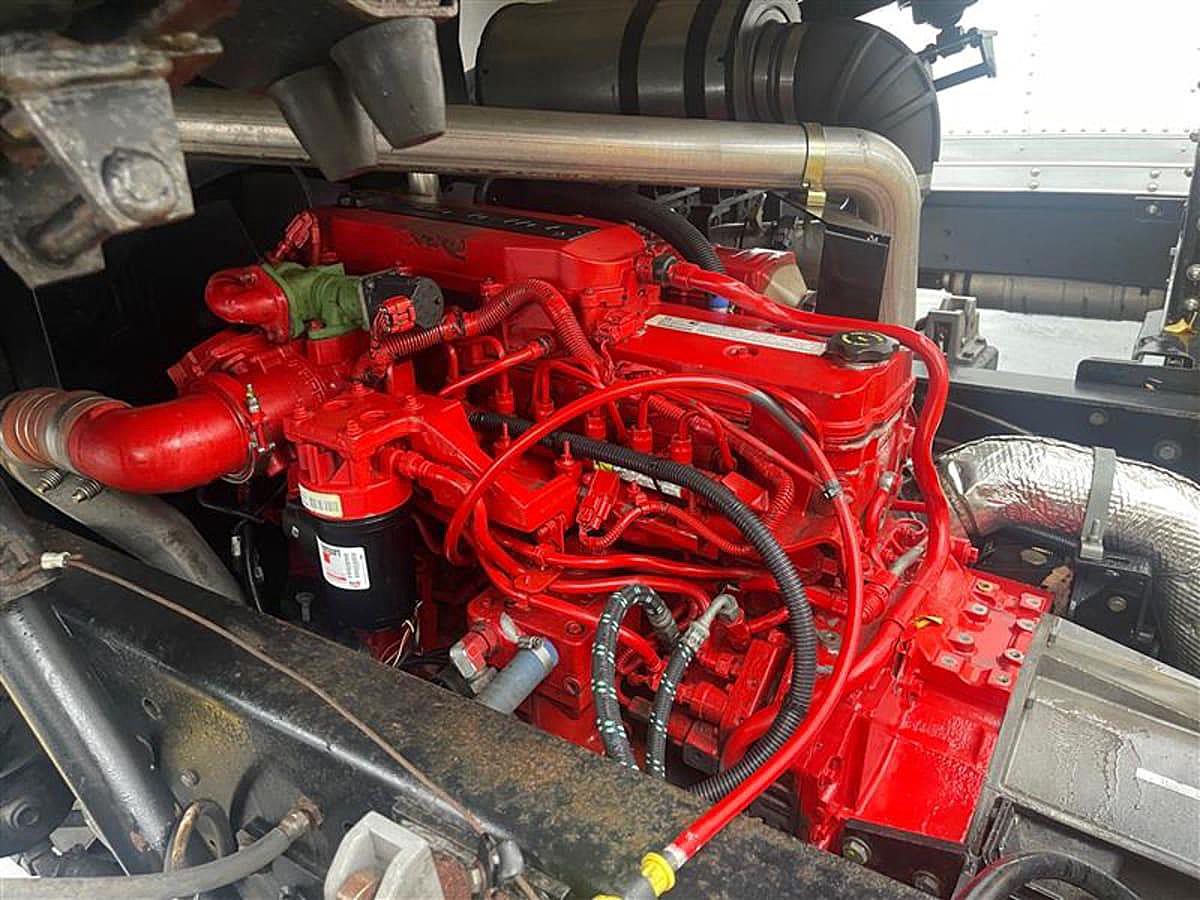 2017 Capacity SABRE 5 4X2 For Sale | Yard Spotter | #755958