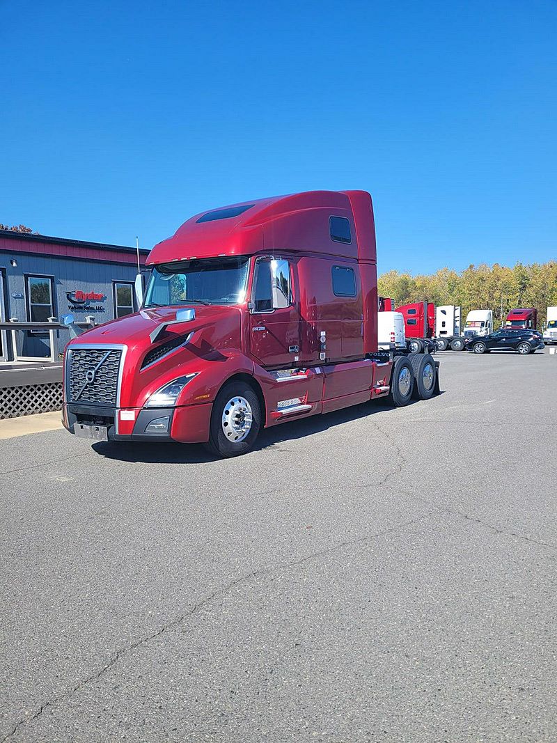 2019 Volvo VNL64T 860 (For Sale) | 73" Sleeper | #840686