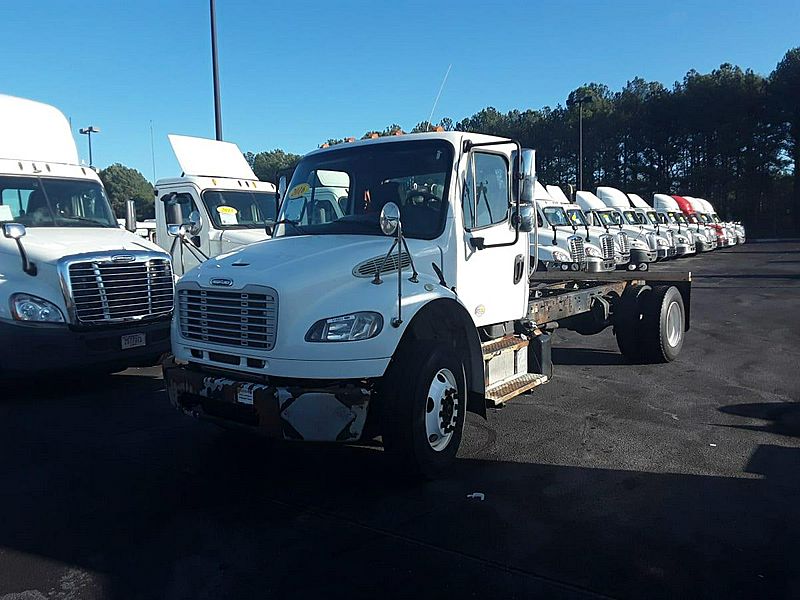 2014 Freightliner M2 106 For Sale | Cab & Chassis | #516931