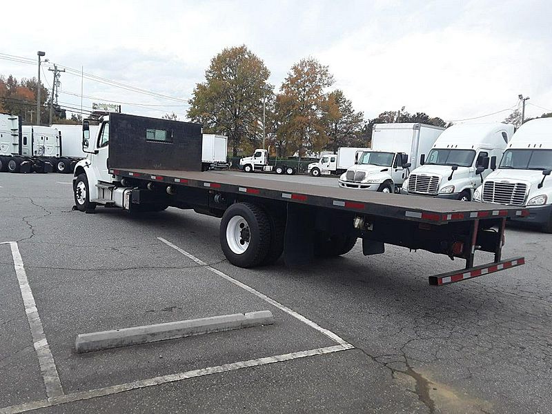 2013 Freightliner M2 106 (For Sale) | Flatbed | #510786