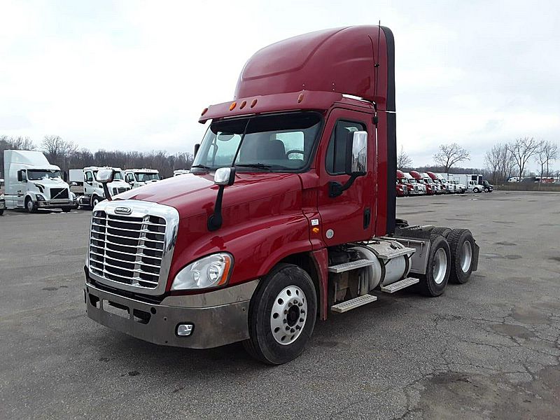 2014 Freightliner CASCADIA 125 For Sale | Day Cab | #547957