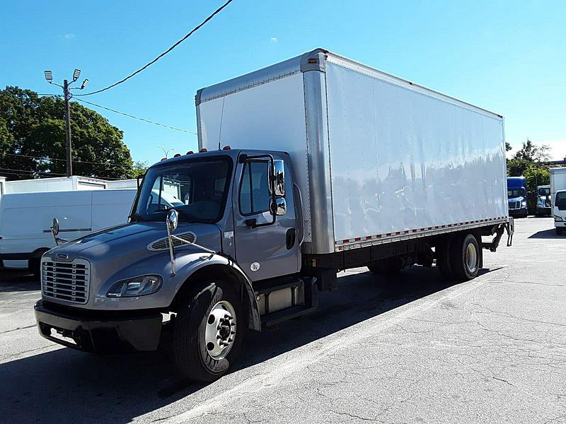 2017 Freightliner M2 106 For Sale | 26' Box | #668679