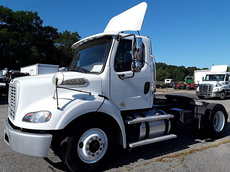 2017 Freightliner M2 112 For Sale | Day Cab | #663847