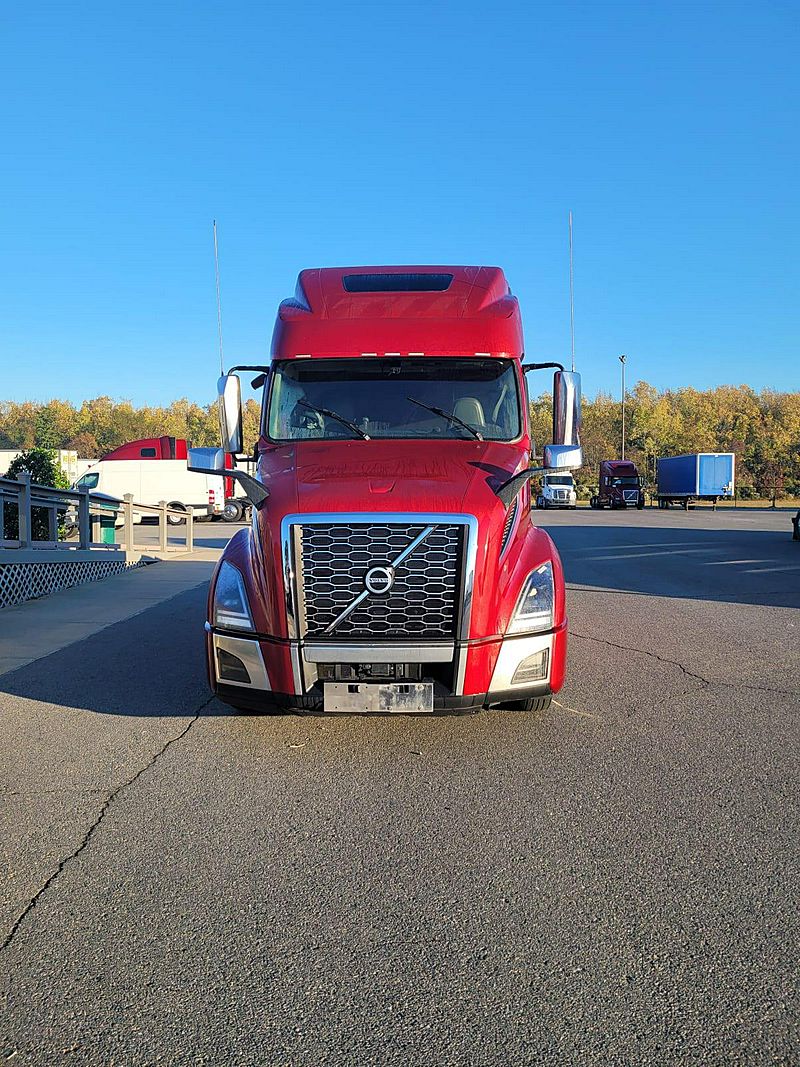 2019 Volvo VNL 860 For Sale | 73" Sleeper | #840688
