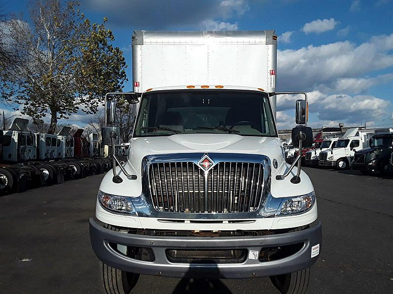 2016 Navistar International DuraStar 4300 (For Sale) | 26' Box | Non ...