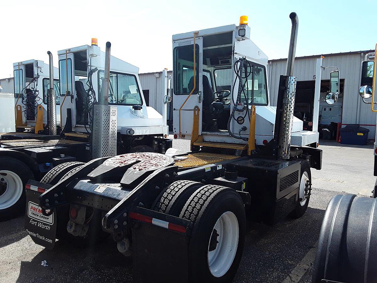 2017 Capacity SABRE 5 4X2 For Sale | Yard Spotter | #756037