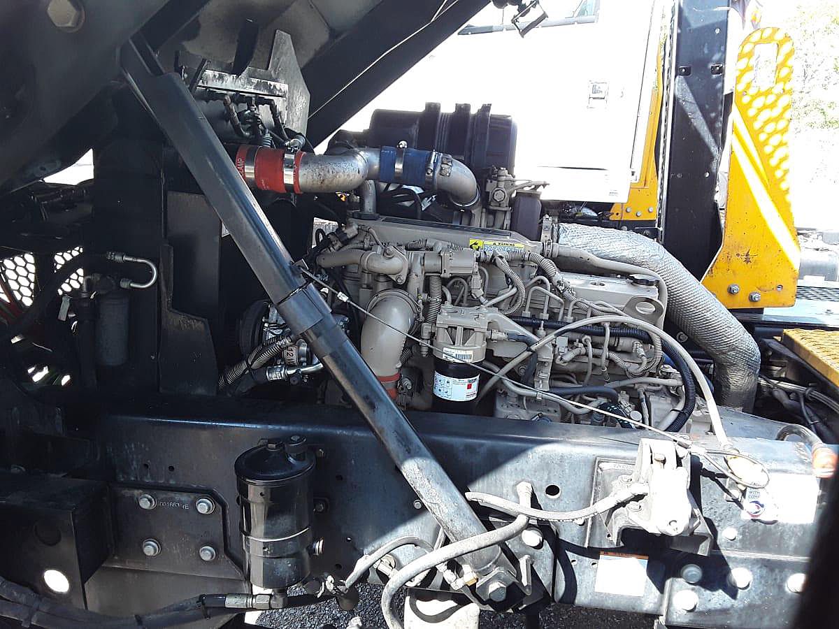 2017 Capacity SABRE 5 4X2 For Sale | Yard Spotter | #756037