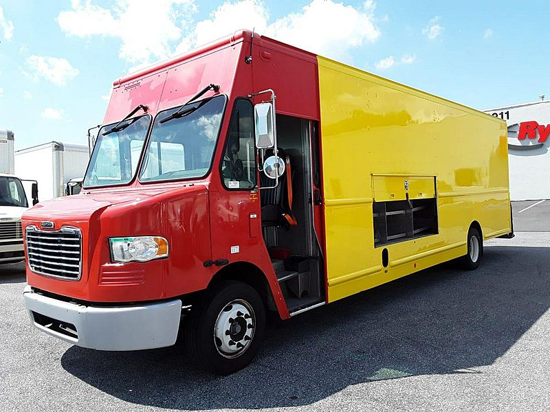 2016 Freightliner MT55 For Sale | 24' Box | Non CDL | #650241