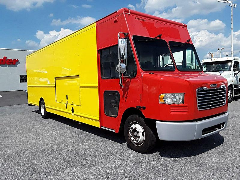 2016 Freightliner MT55 (For Sale) | 24' Box | Non CDL | #650241