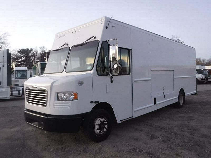 2016 Freightliner MT55 For Sale | 22' Box | Non CDL | #650287