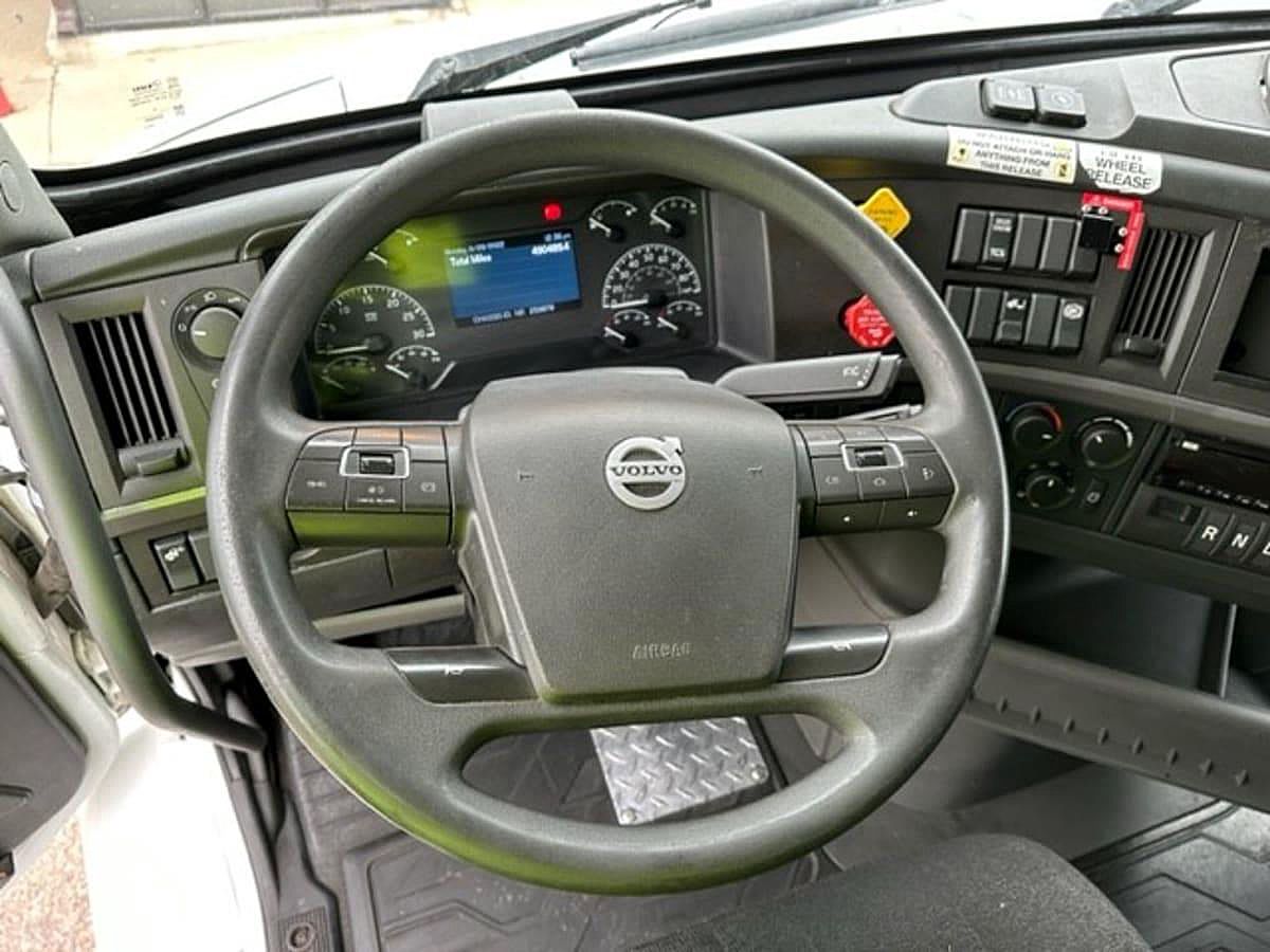 2020 Volvo VNR64T 400 For Sale | 48" Sleeper | #243045