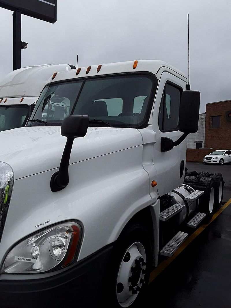 2014 Freightliner CASCADIA 125 For Sale | Day Cab | #535265