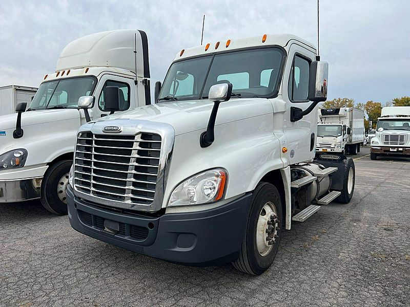 2015 Freightliner CASCADIA 125 For Sale | Day Cab | #304774