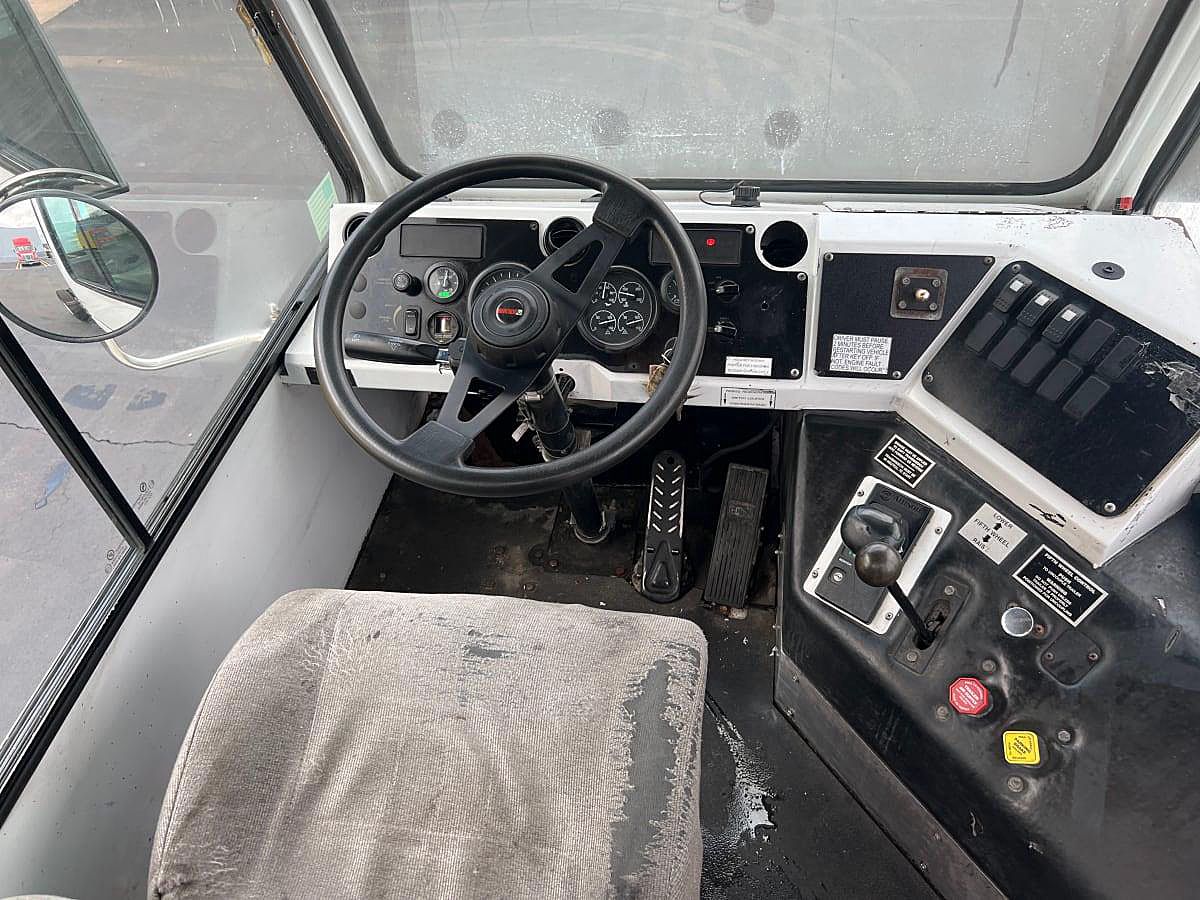 2017 Capacity SABRE 5 4X2 For Sale | Yard Spotter | #756063