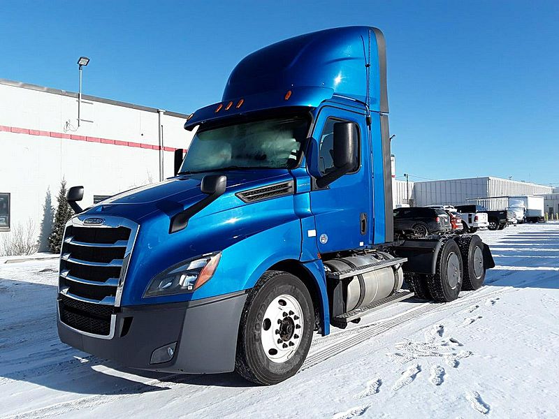 2018 Freightliner NEW CASCADIA PX12664 For Sale | Day Cab | #752935