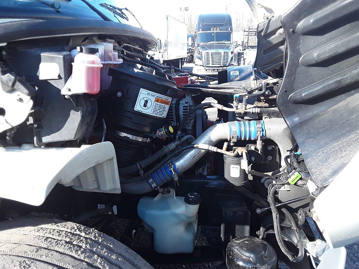 2014 Freightliner M2 106 For Sale | Flatbed | Non CDL | #537517