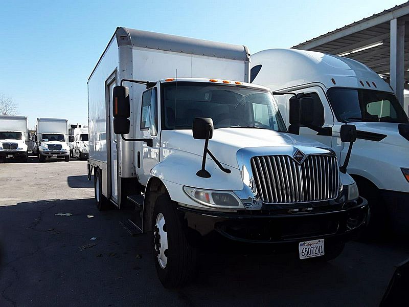 2015 Navistar International DuraStar 4300 (For Sale) | 16' Box | Non ...
