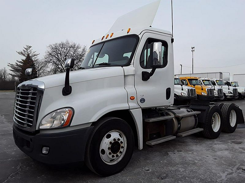 2015 Freightliner CASCADIA 125 For Sale | Day Cab | #343685